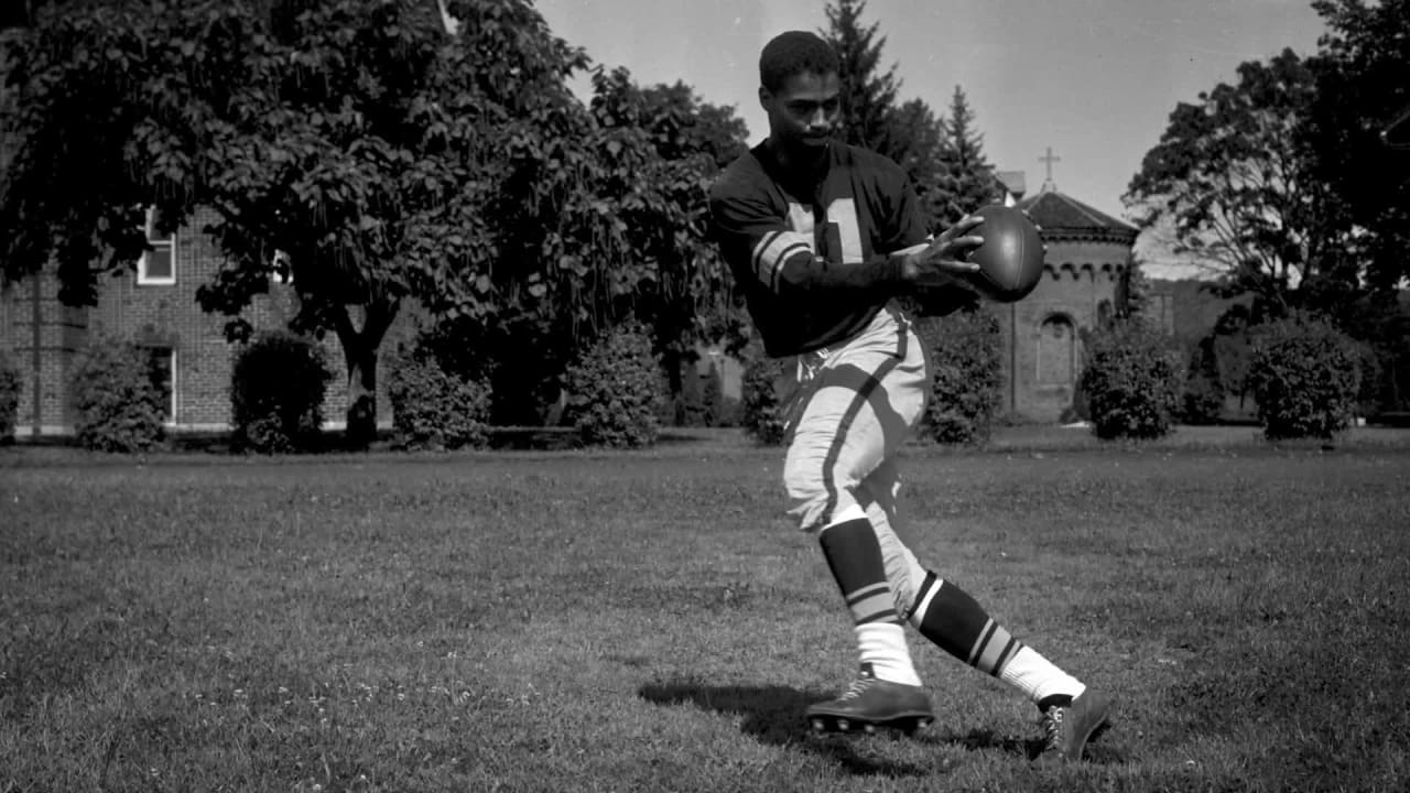 Lowell Perry, the first Black NFL commentator | Black History Month