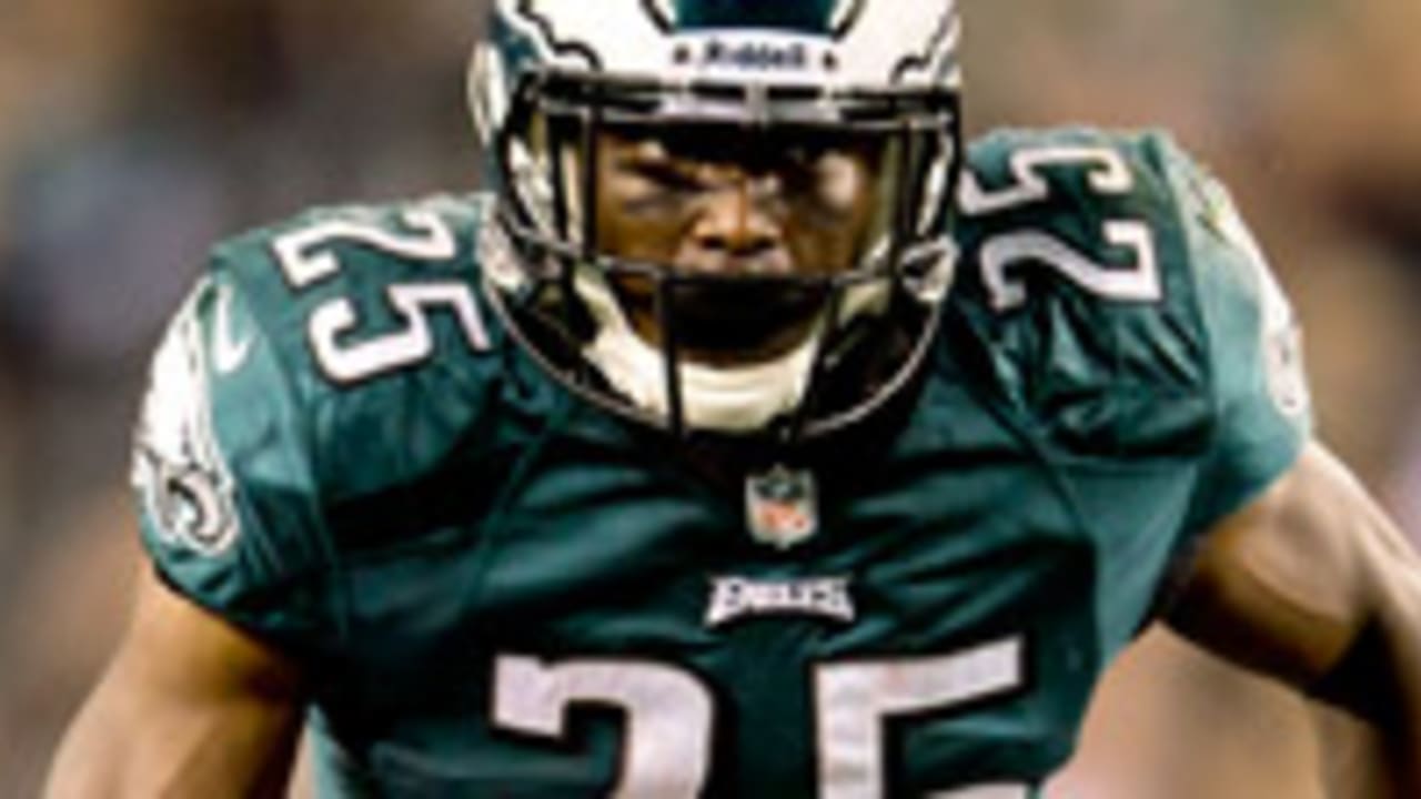 Eagles' LeSean McCoy sued for alleged assault