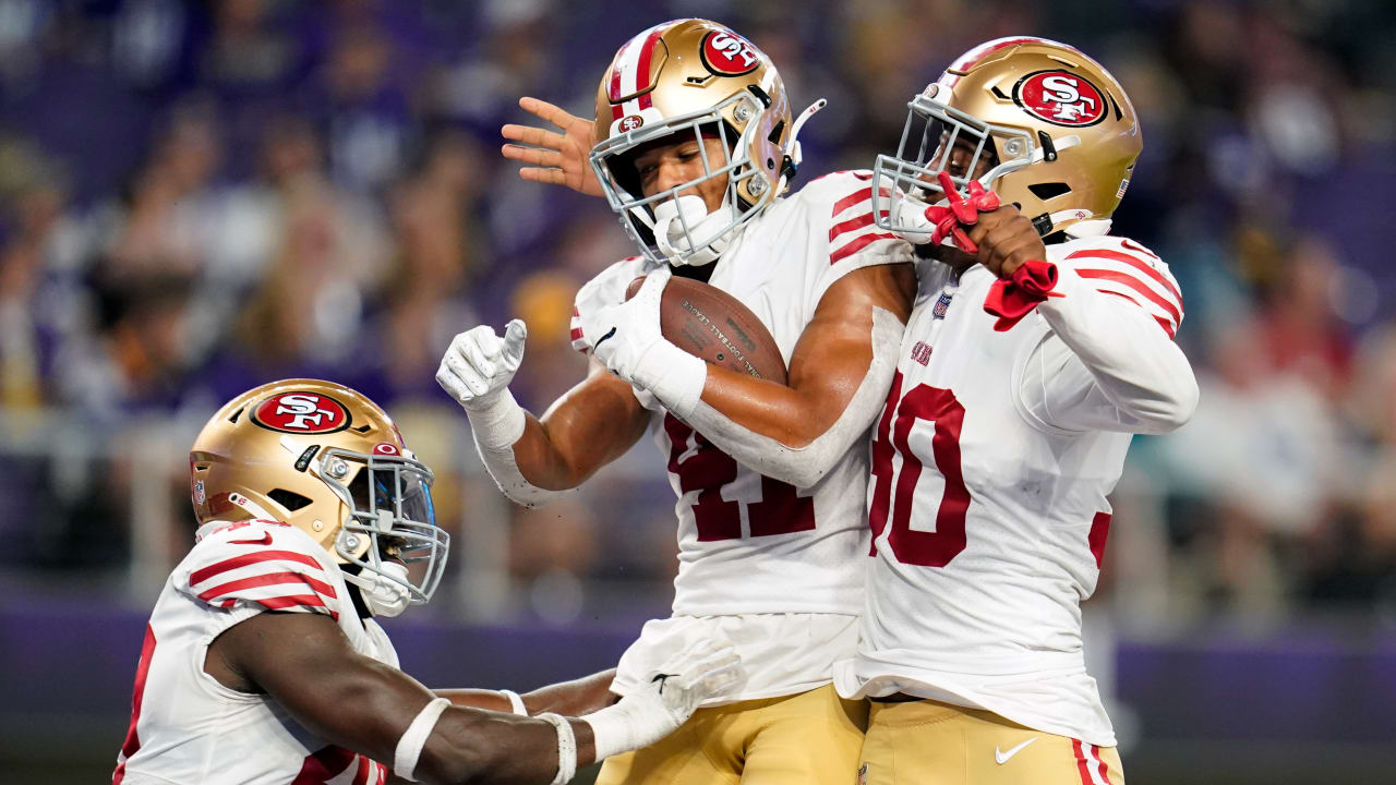 San Francisco 49ers Tayler Hawkins flies in from safety position to ...