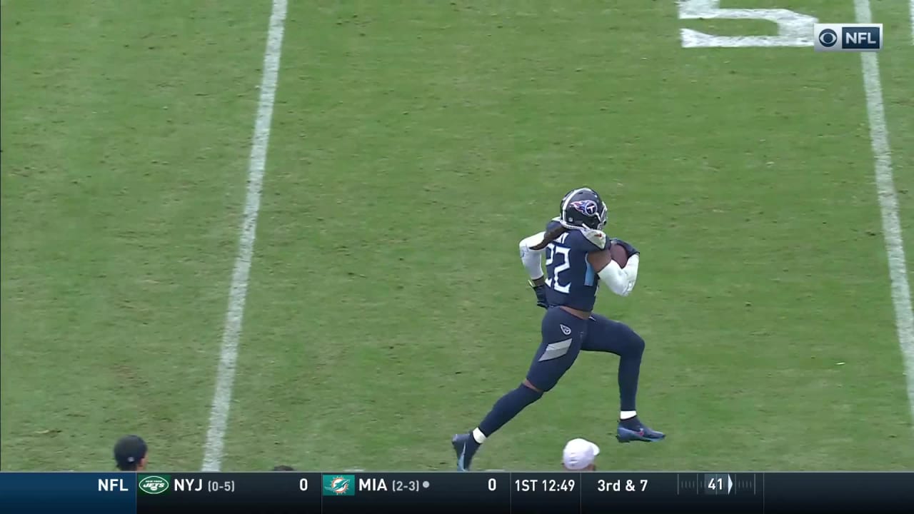 Tennessee Titans running back Derrick Henry breaks loose for massive 53 ...