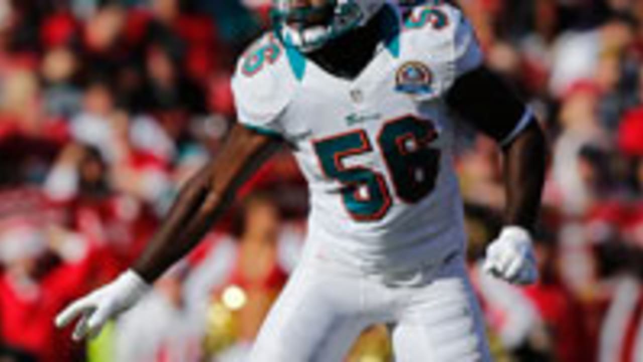 Kevin Burnett signs with Oakland Raiders