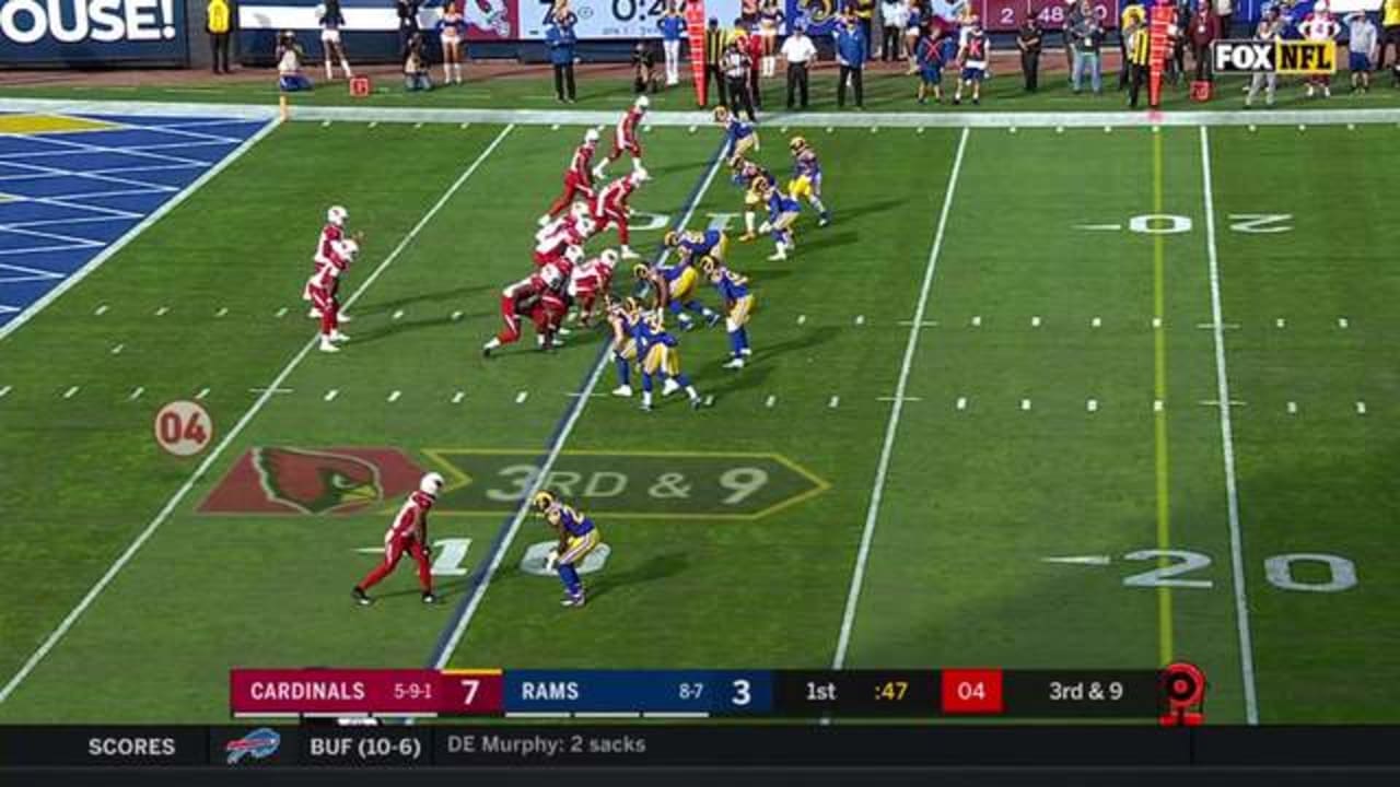 Rookie CB David Long makes a great third-down PBU on the sideline