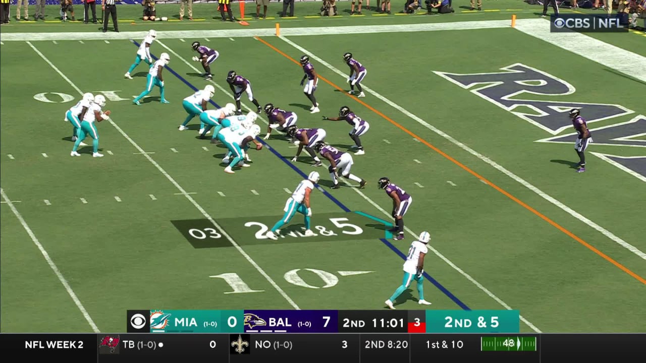 Miami Dolphins wide receiver Jaylen Waddle breaks out his signature ...