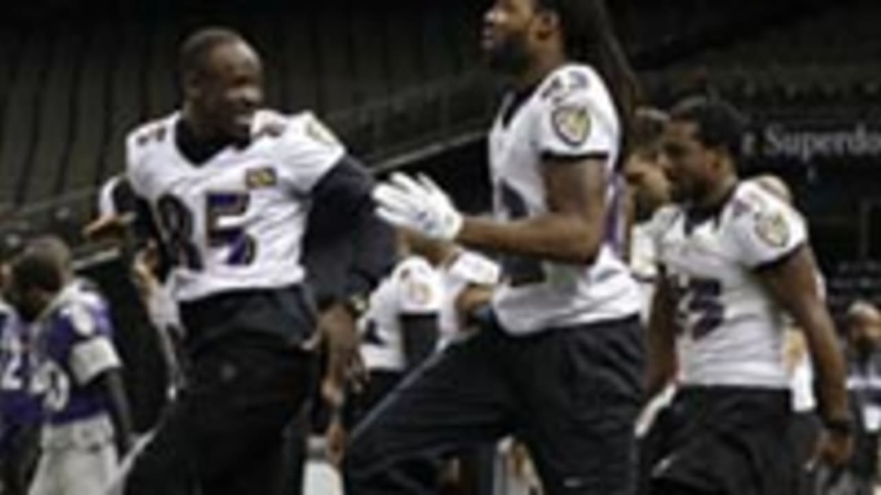 Ravens final 'work' session includes 600 family members