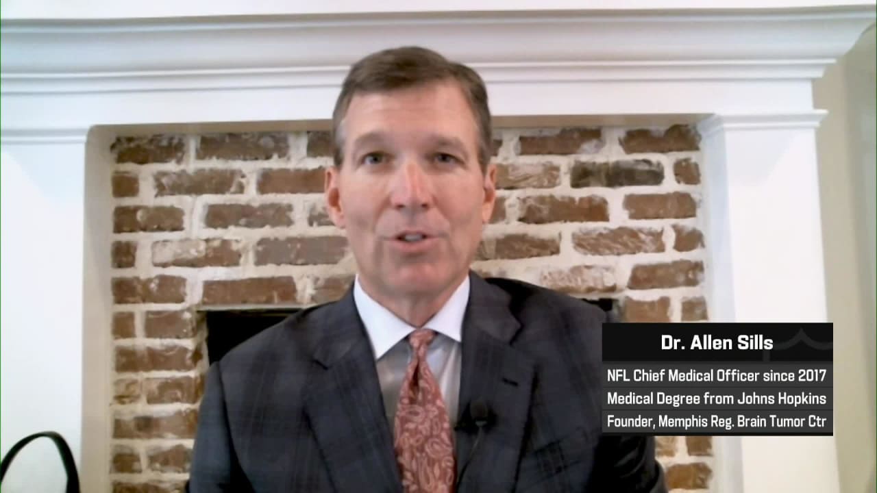 NFL Chief Medical Officer Dr. Allen Sills reviews NFL, Green Packers ...