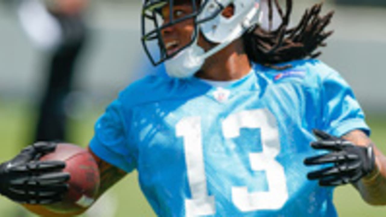 Carolina Panthers sign first-rounder Kelvin Benjamin