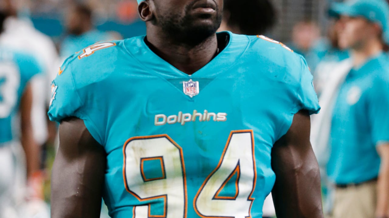 Gase not ready to talk Lawrence Timmons' absence