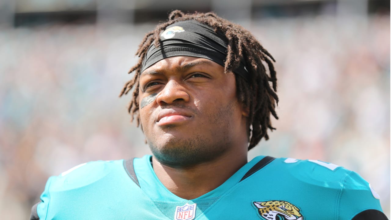 NFL Network's Mike Garafolo: Running back James Robinson not starting ...