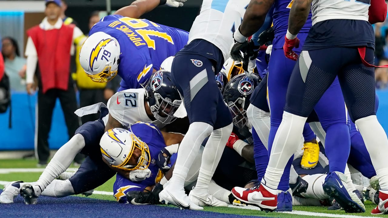 Los Angeles Chargers running back Austin Ekeler's ninth rushing TD of ...