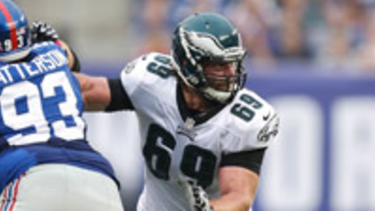 Philadelphia Eagles working to trade Evan Mathis