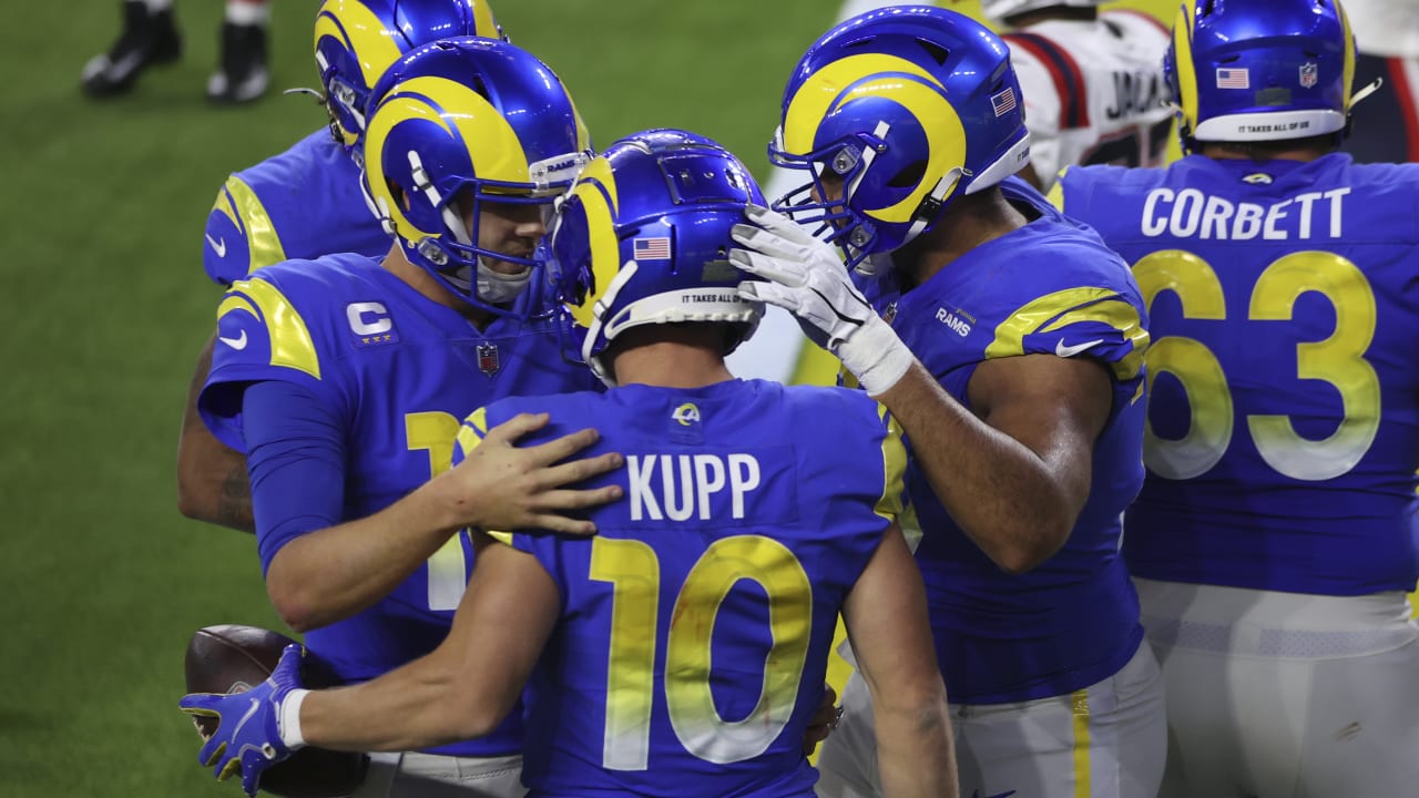 Los Angeles Rams quarterback Jared Goff zips pinpoint TD to toe-tapping ...