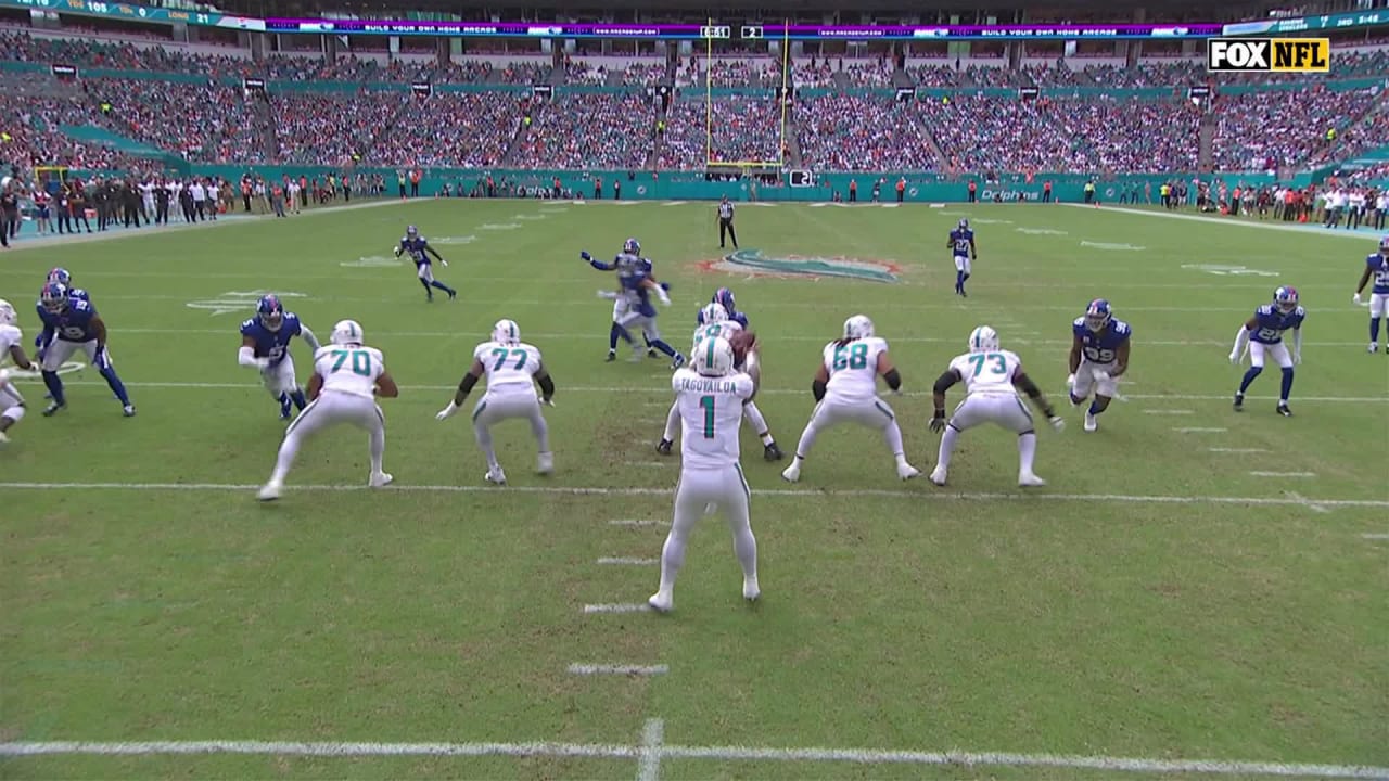 Tua Tagovailoa's errant throw ends up in the arms of New York Giants ...