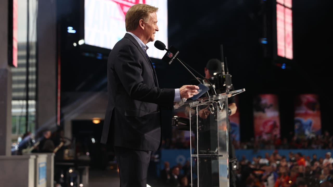 NFL Commissioner Roger Goodell opens 2023 NFL Draft
