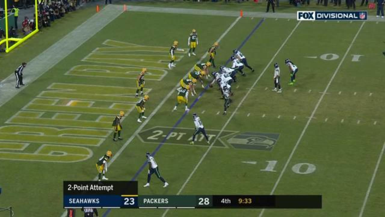 Jaire Alexander gets to Russell Wilson on CB blitz to stop two-point try