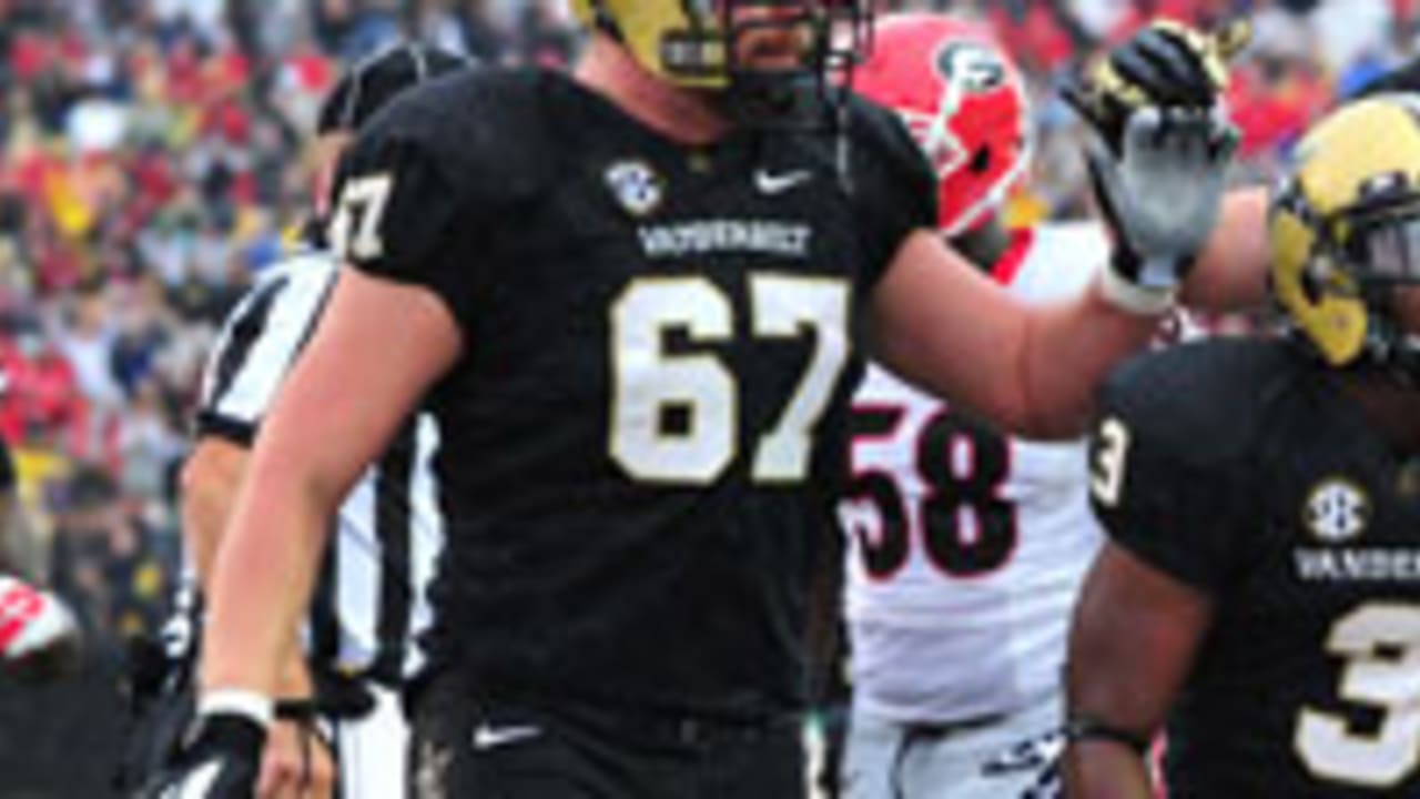 Wesley Johnson could play 12 years in NFL, coach says