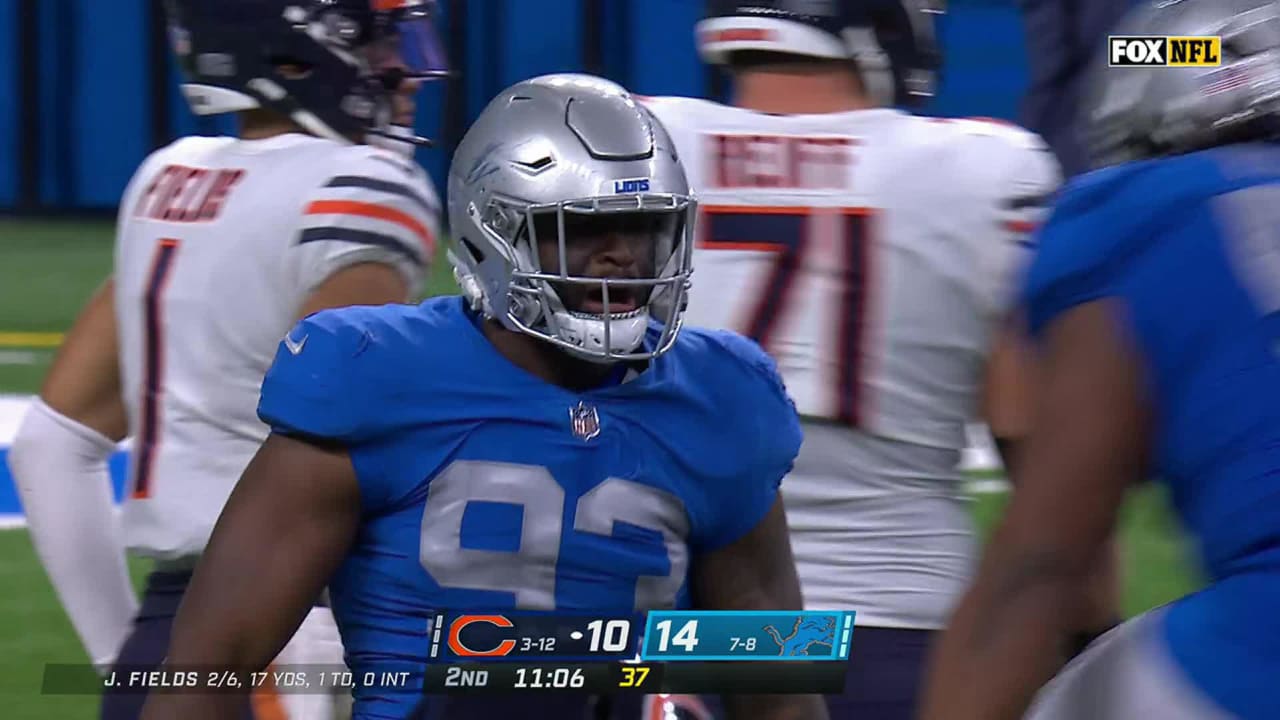 Detroit Lions defensive end Joshua Paschal overwhelms Chicago Bears ...