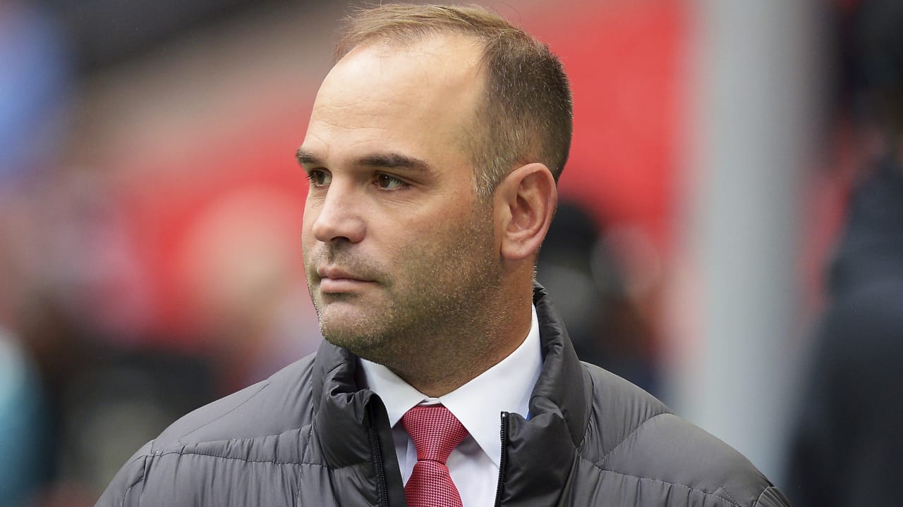 Jaguars fire GM Dave Caldwell following Week 12 loss to Browns