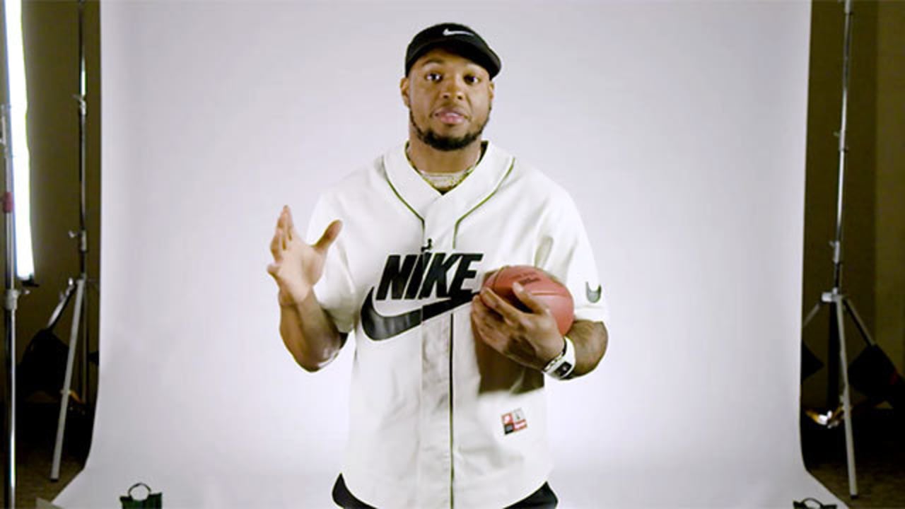 The art of the stiff arm: NFL running backs tell all