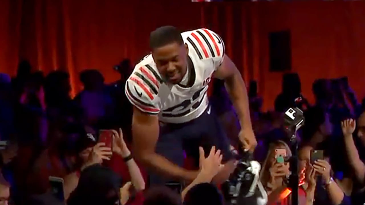 Chicago Bears reveal throwback-inspired uniforms for NFL 100