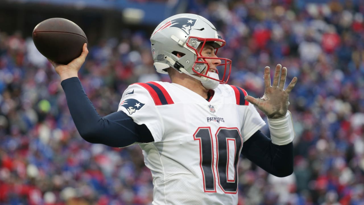 What would quarterback Mac Jones 'making the leap' mean for New England ...