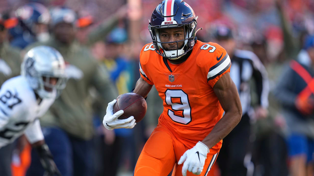 Denver Broncos wide receiver Kendall Hinton's 32-yard catch and run ...