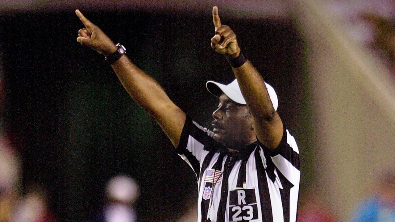 Johnny Grier, first Black referee in NFL history, passes away at age of 74