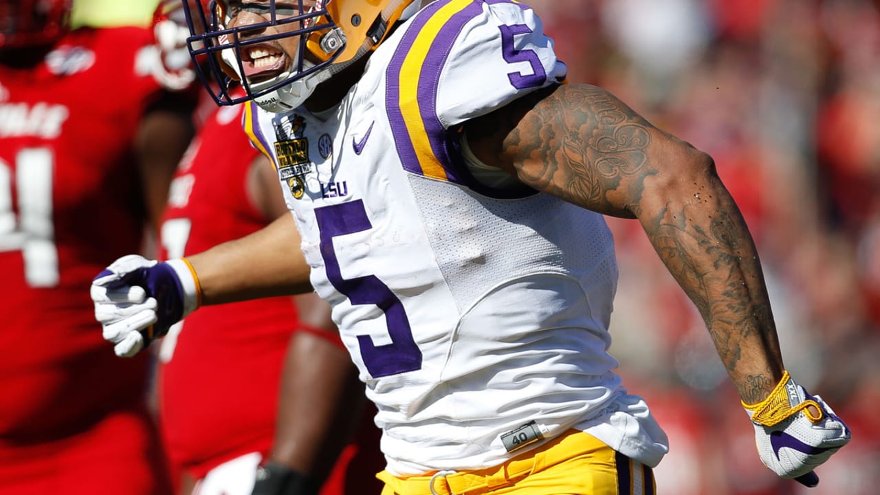 Watch: LSU RB Derrius Guice squats 650 pounds