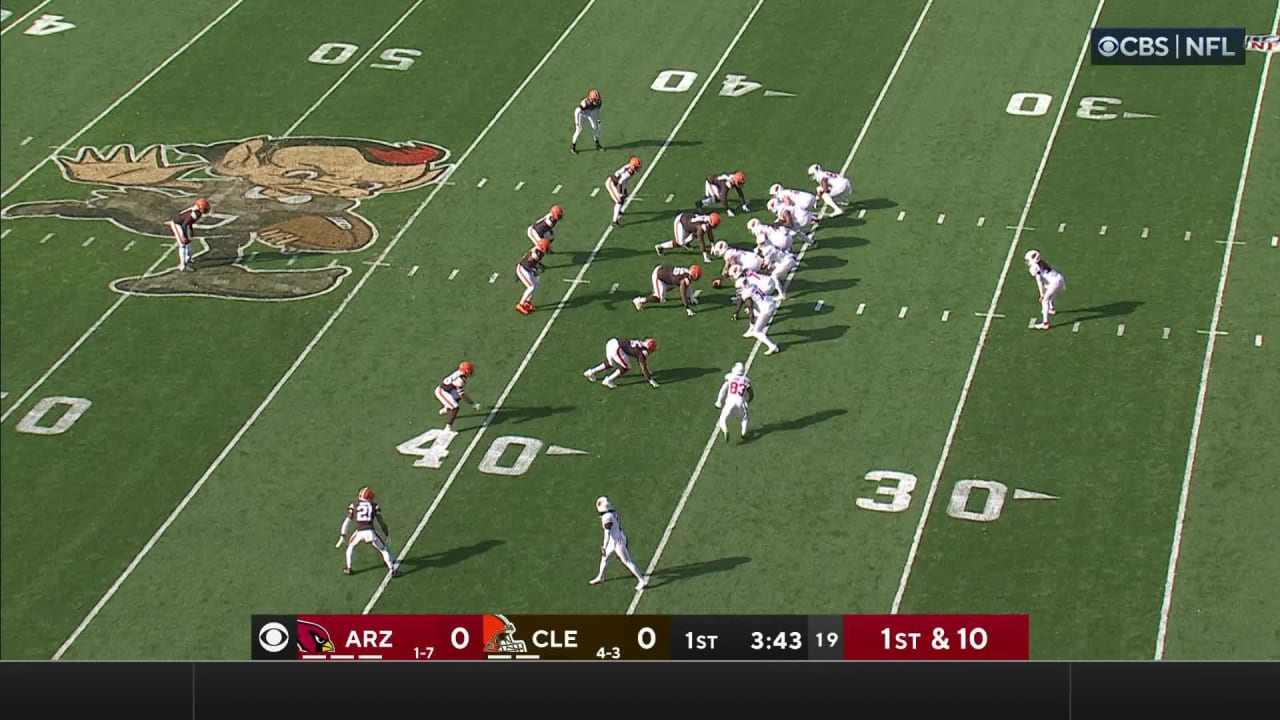 Cleveland Browns defensive tackle Jordan Elliott engulfs Arizona ...