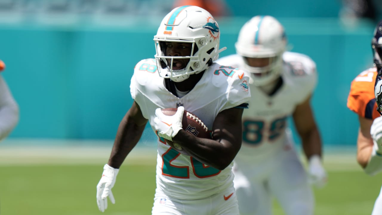 Can't-Miss Play: Miami Dolphins running back De'Vone Achane's 67-yard ...