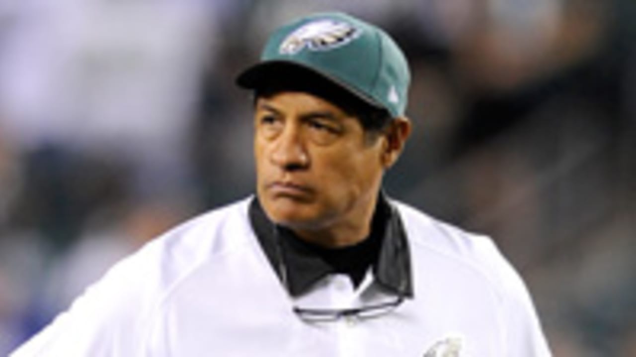 Juan Castillo fired by Andy Reid, Philadelphia Eagles
