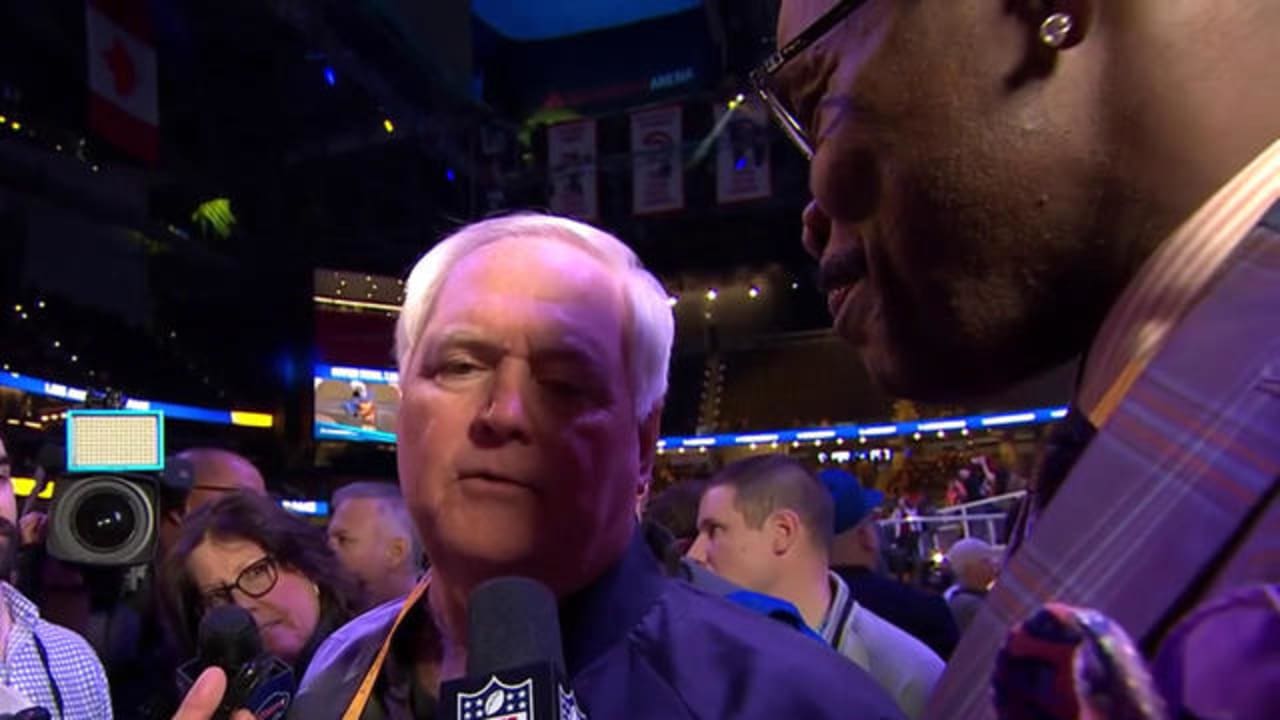 Los Angeles Rams defensive coordinator Wade Phillips tells Michael ...