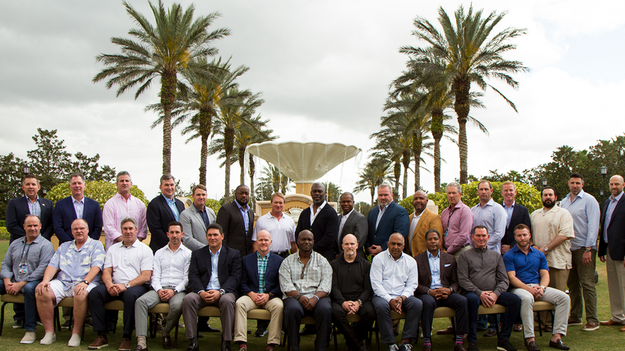 Who's the most stylish coach in the NFL?