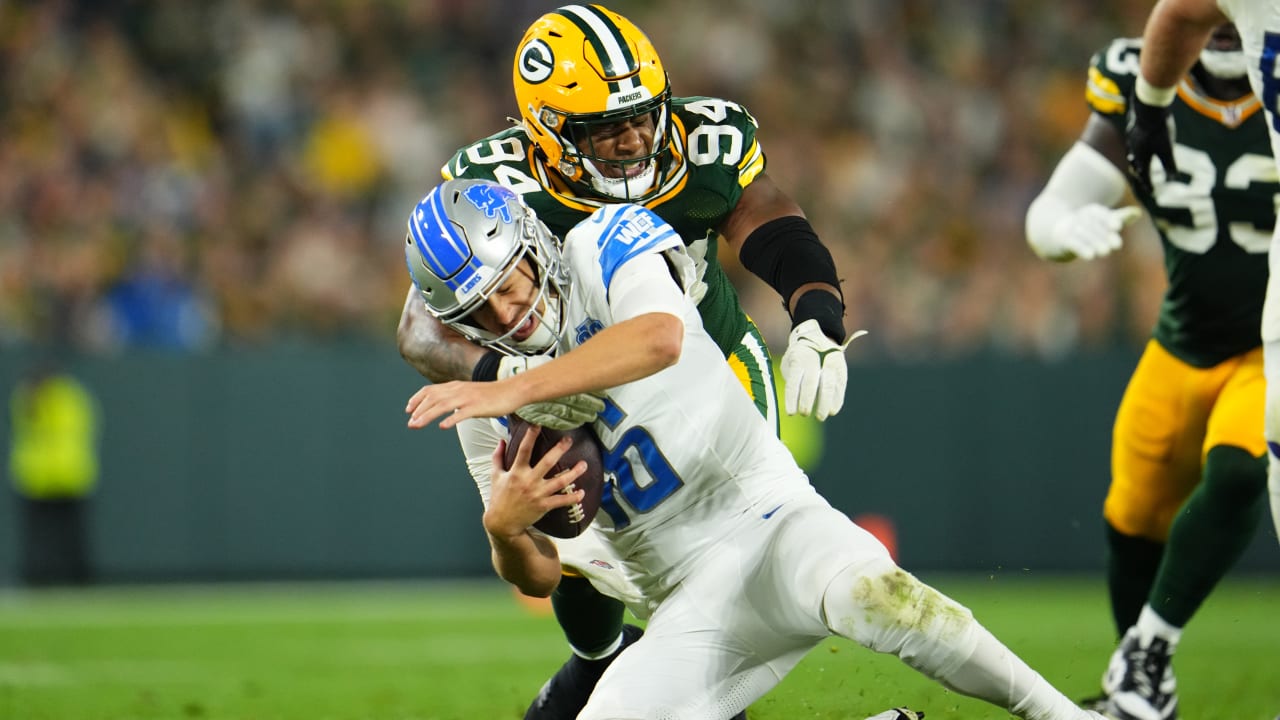 Green Bay Packers defensive lineman Karl Brooks' second career sack ...