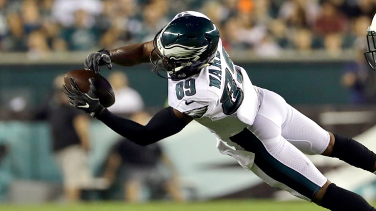 Greg Ward lays out for tremendous first-down conversion