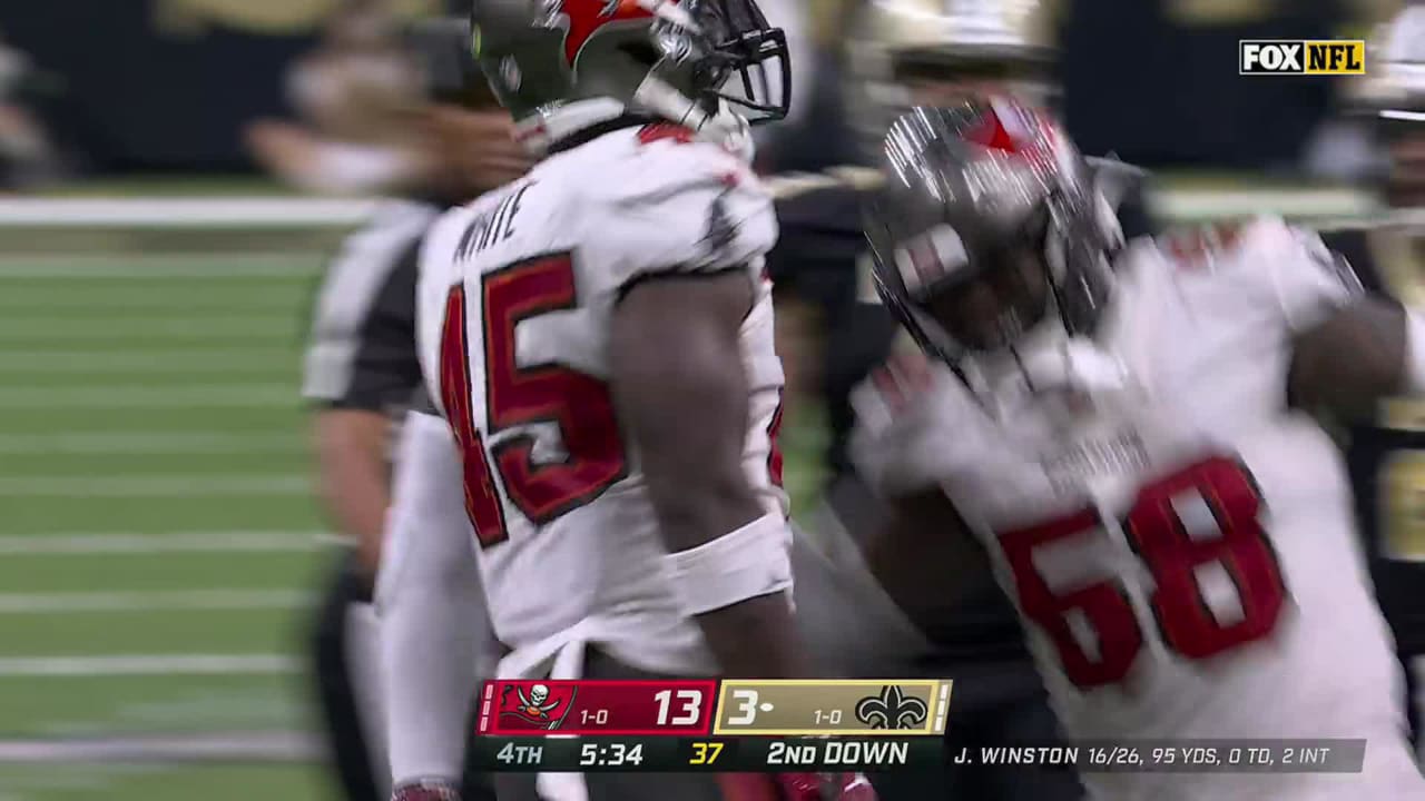 Tampa Bay Buccaneers linebacker Devin White shows off his signature ...