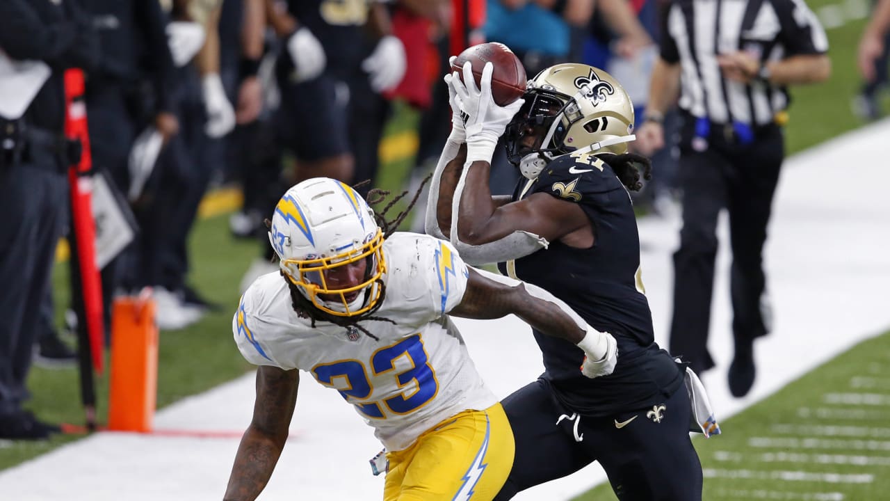 Can't-Miss Play: Lights, Kamara, action! New Orleans Saints running ...