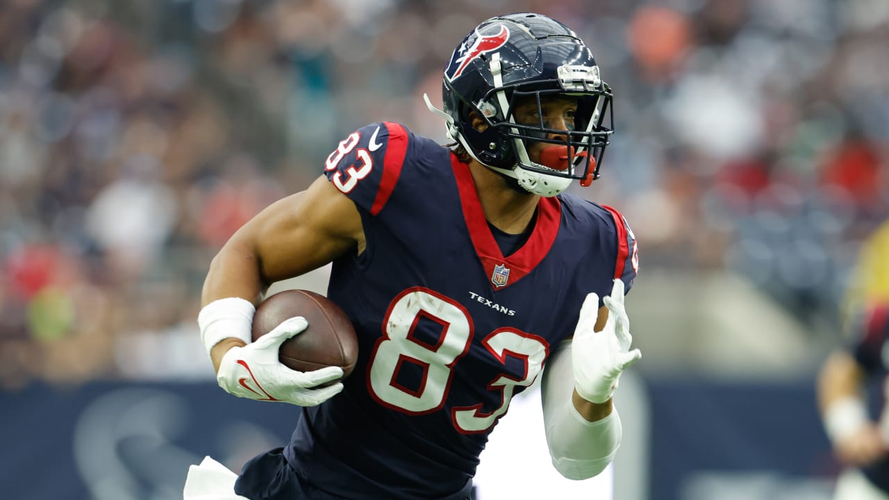 Raiders sign former Texans tight end O.J. Howard