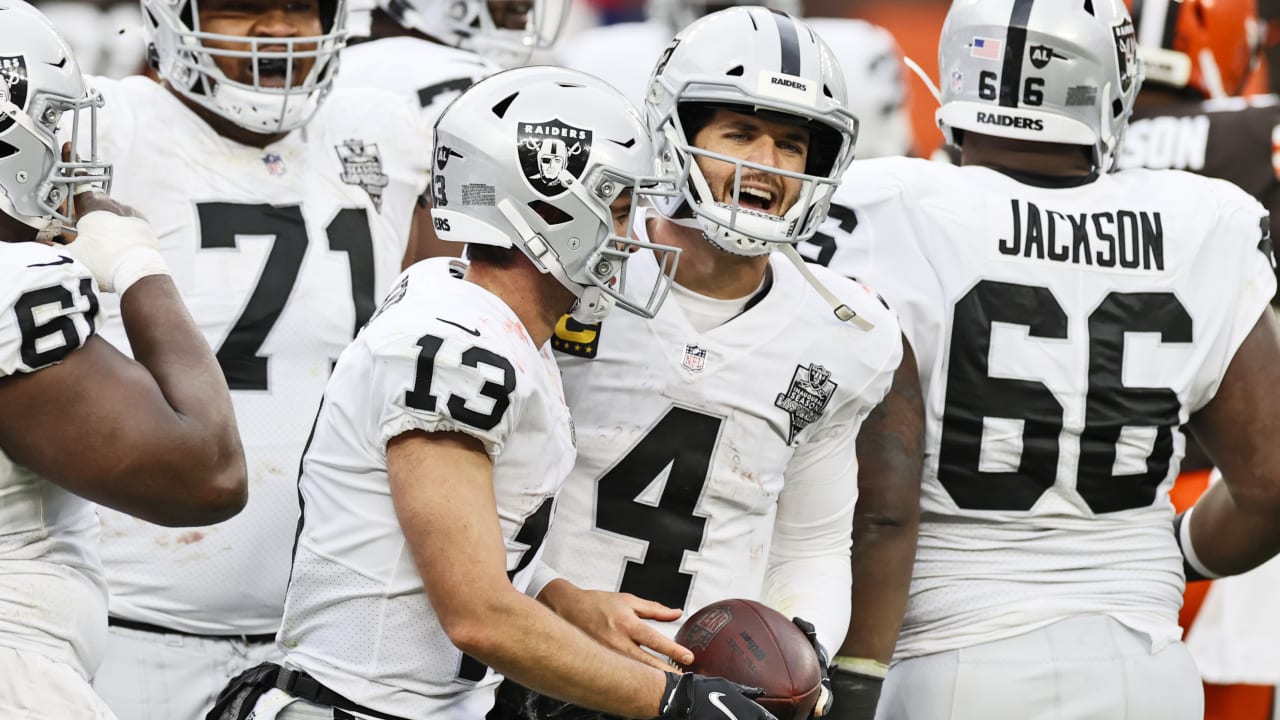 Las Vegas Raiders wide receiver Hunter Renfrow finds soft spot in ...