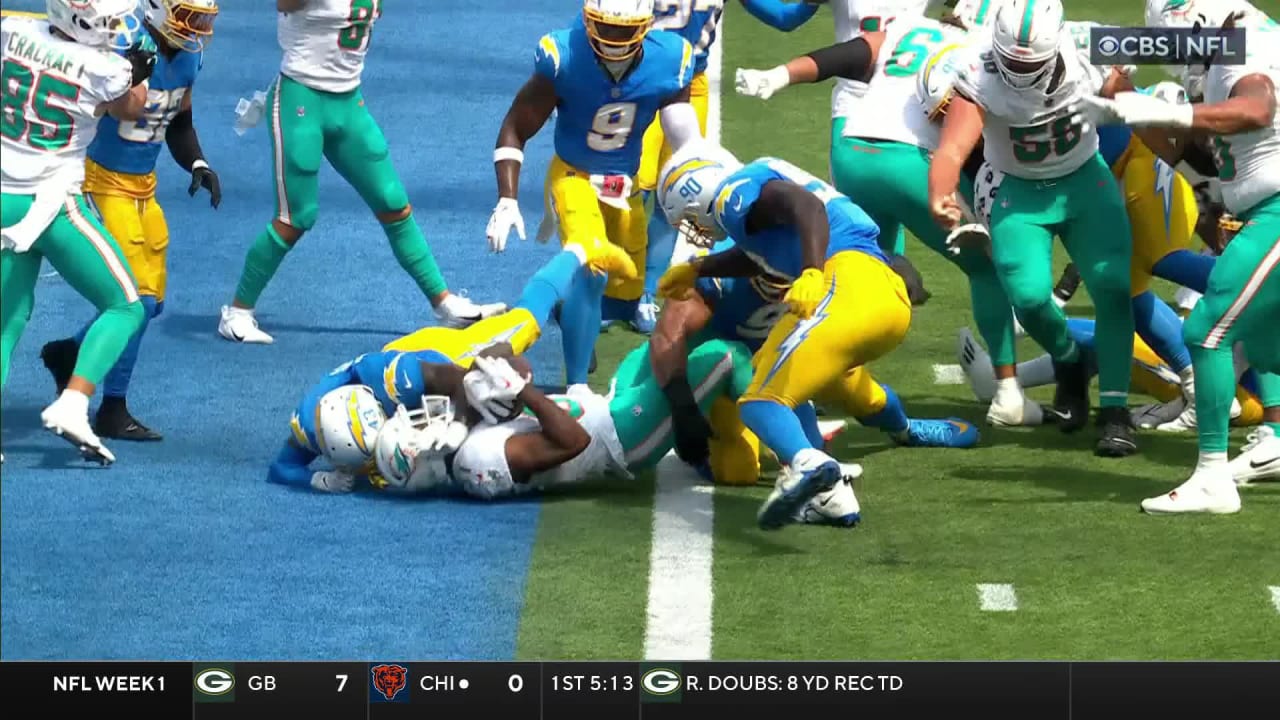 Miami Dolphins running back Raheem Mostert showcases signature surfing ...