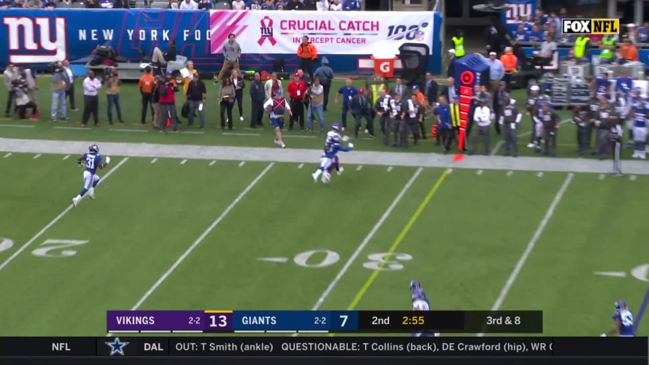 TOE DRAG SWAG! Thielen hauls sideline dime for 11-yard gain