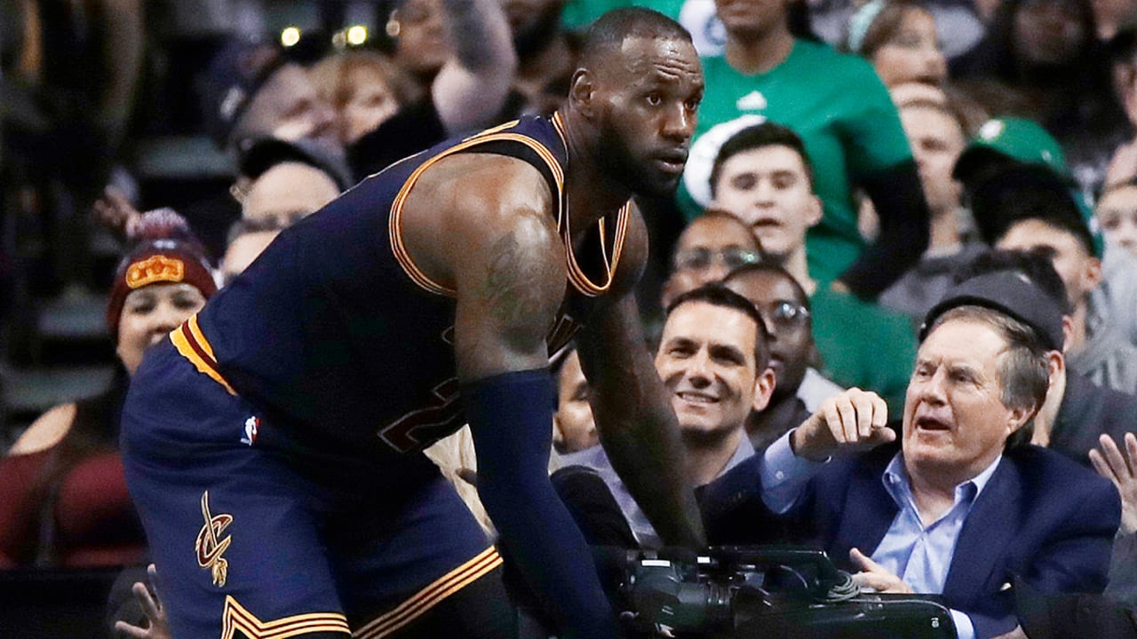 Bill Belichick Gives His Freezing Cold Take on Celtics' Trade