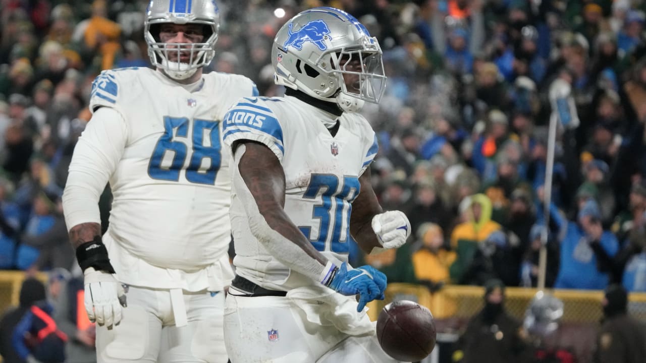 Detroit Lions running back Jamaal Williams' NFL-leading 17th rush TD of ...