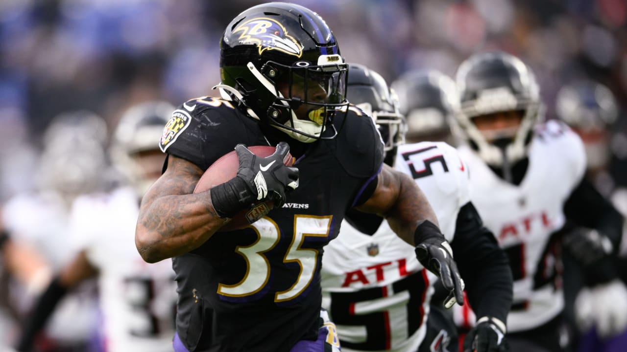 Baltimore Ravens running back Gus Edwards' best runs from 99-yard game ...