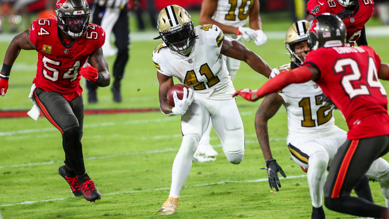 New Orleans Saints running back Alvin Kamara powers into the red zone ...