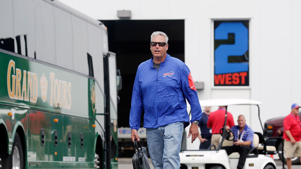 Bills' bus has mechanical issue en route to stadium