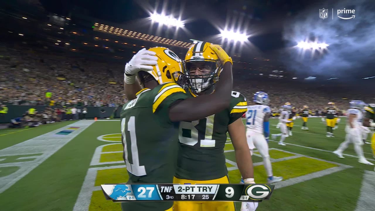 Green Bay Packers quarterback Jordan Love sprints out for two-point ...