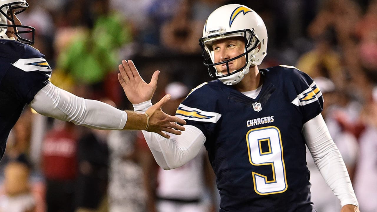 Chargers sign kicker Nick Novak, waive Younghoe Koo