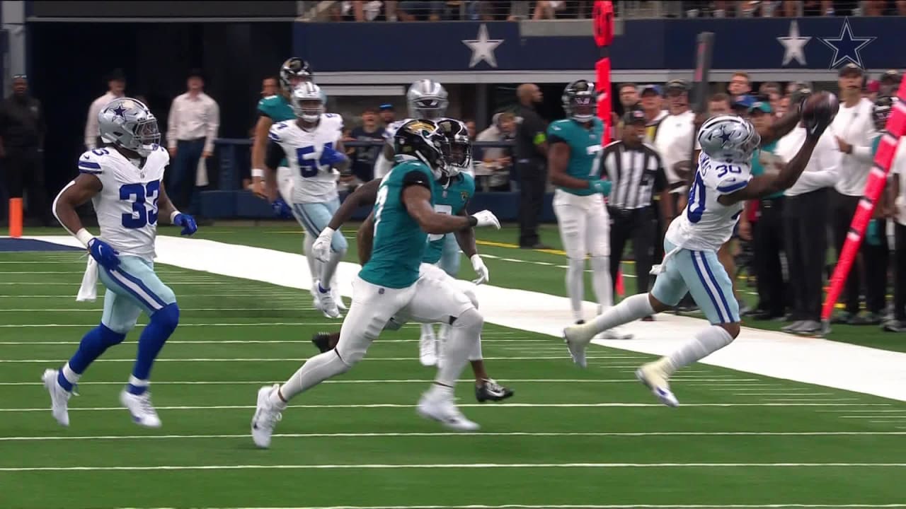 Dallas Cowboys safety Juanyeh Thomas makes sideline INT off ...