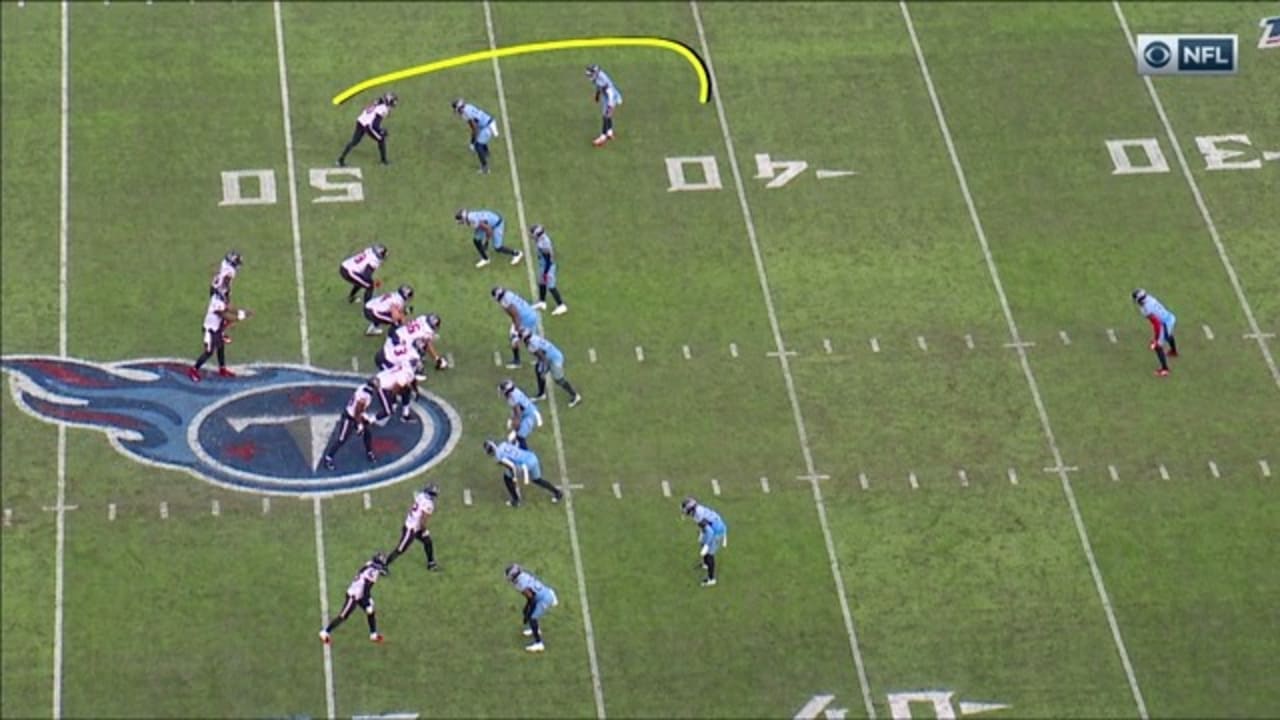 Rainbow-pass alert! Watson shows impeccable touch on 31-yard loft to Fuller