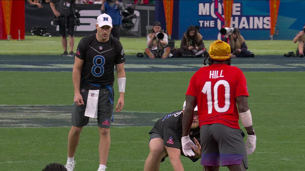 Arizona Cardinals defensive back Budda Baker steps in front of ...